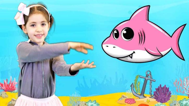 Popular - Baby Shark song (Christmas edition) - Sharks do celebrate ...